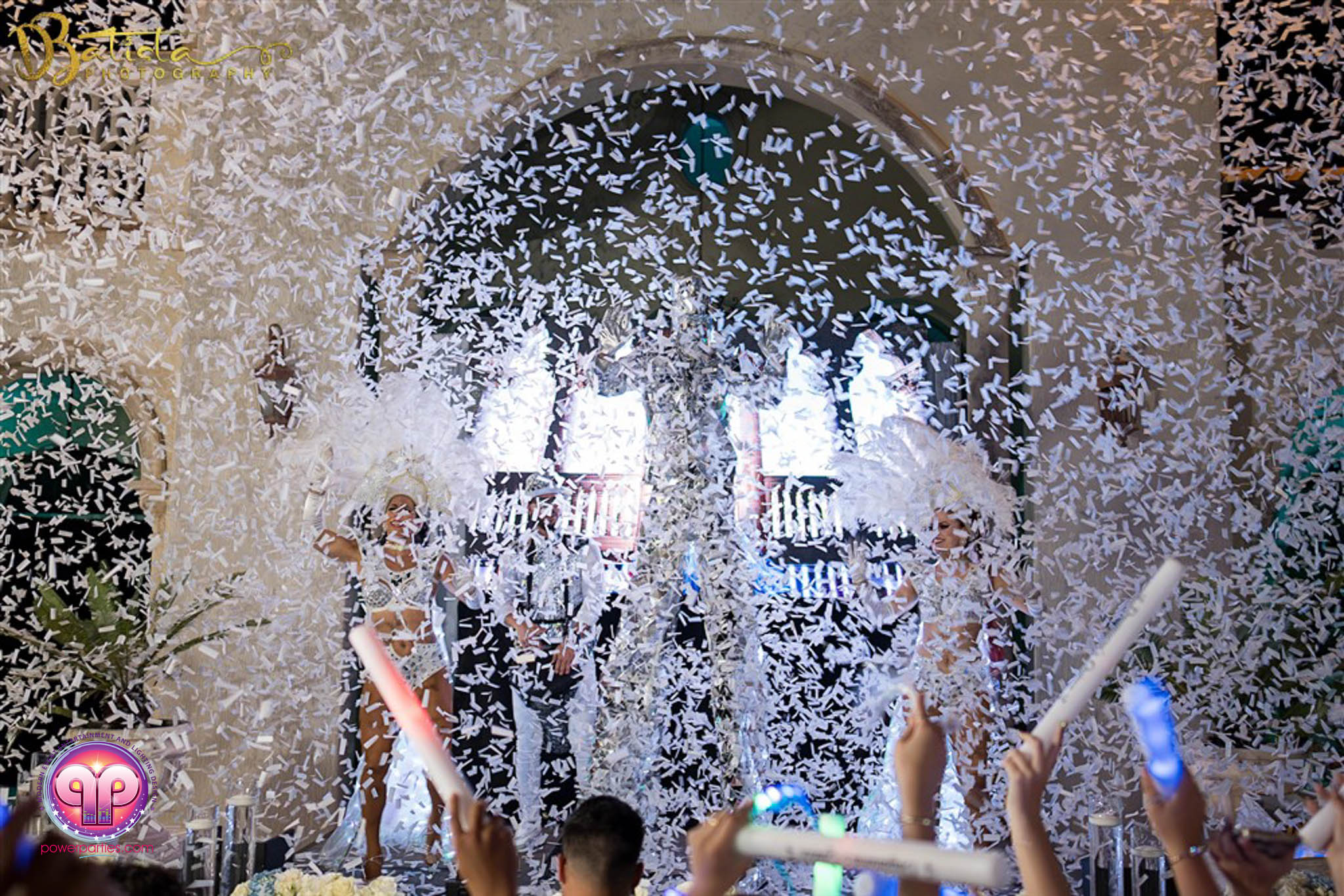 Cold Sparks and Special Effects for Weddings and Events